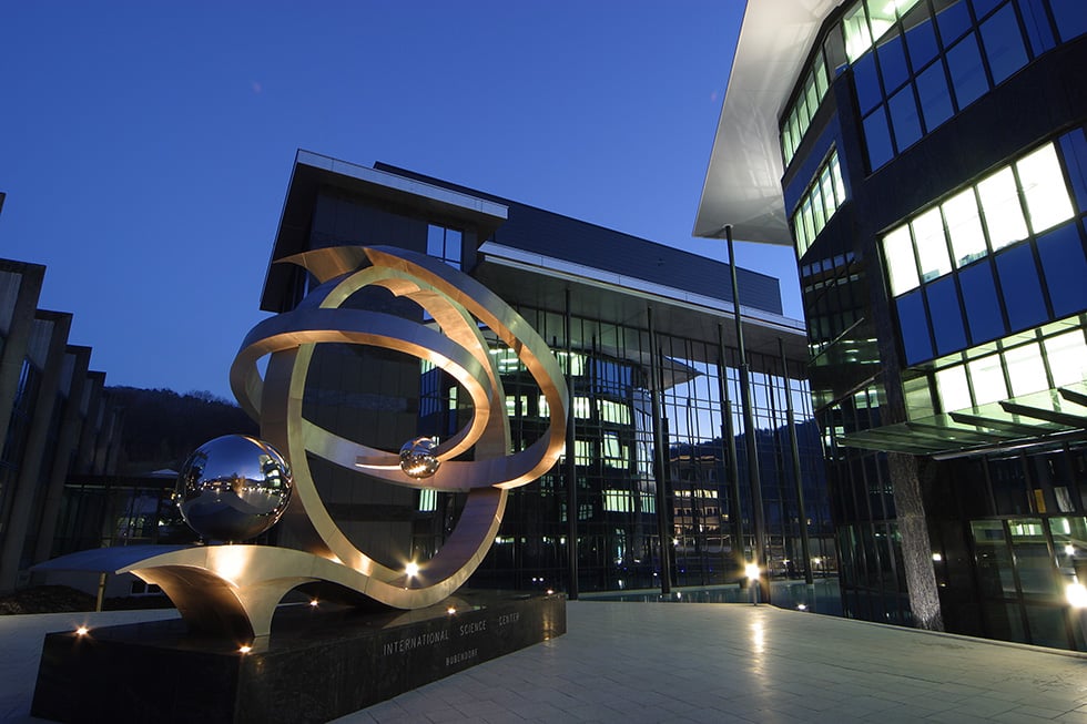 Dishman Celebrates a Decade of Success Since Acquisition of CARBOGEN AMCIS